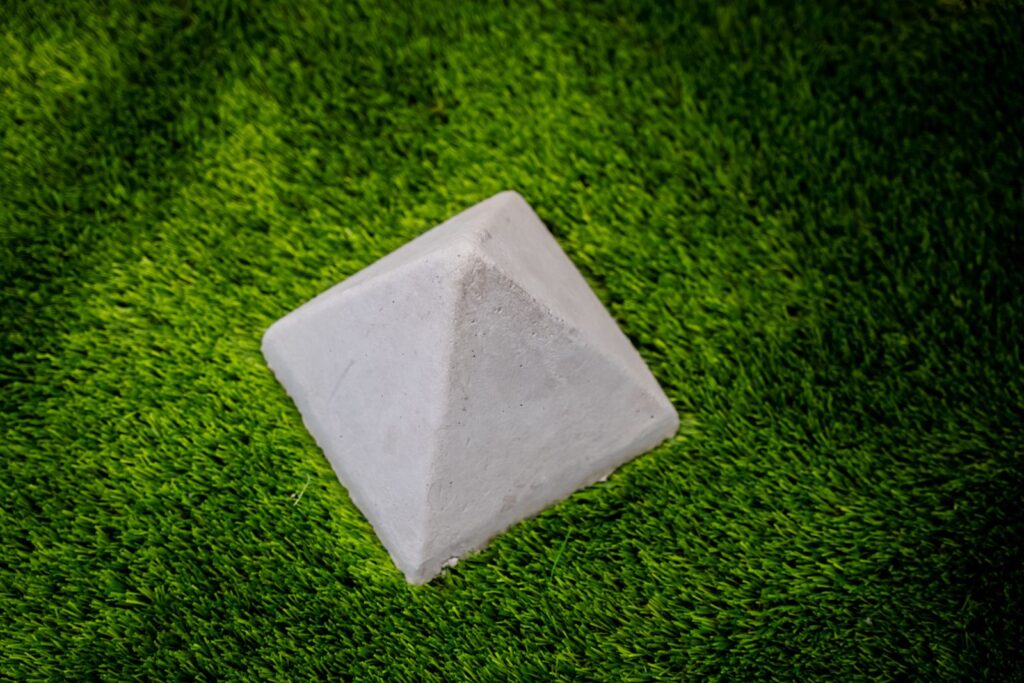 Pyramids - Tropical Garden Supply - Riz Garden Hollywood, FL