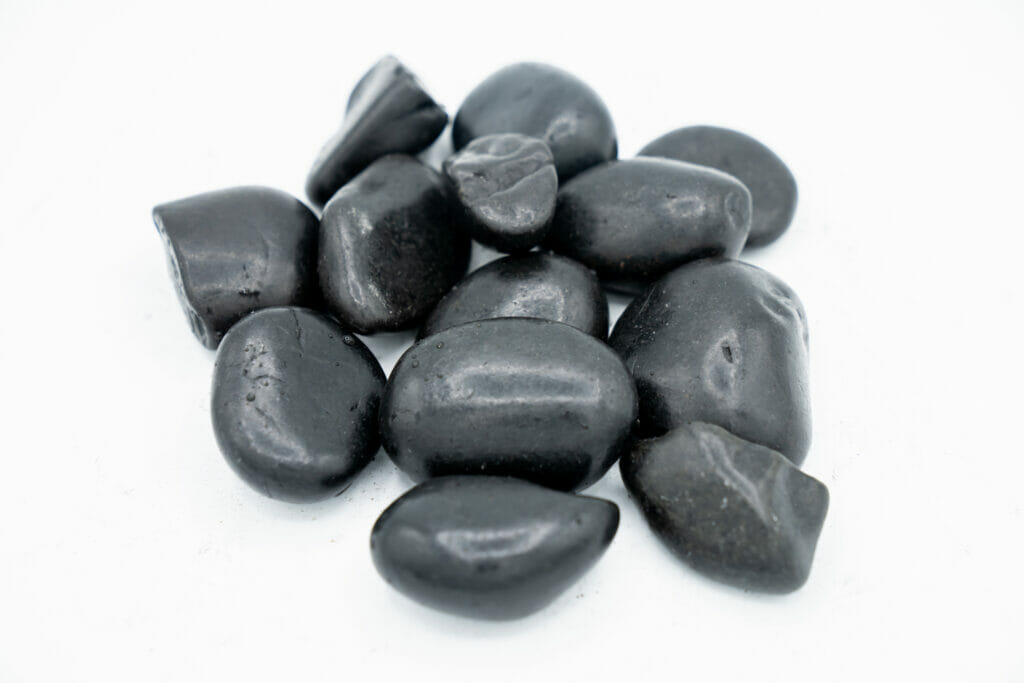 Black Polished Beach Pebbles 1-2” - Tropical Garden Supply - Riz Garden ...